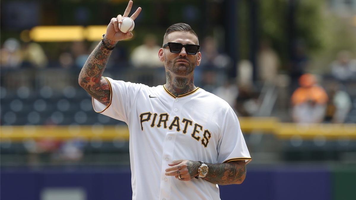 WWE's Michael Cole offers insight on 'strange' Corey Graves drama