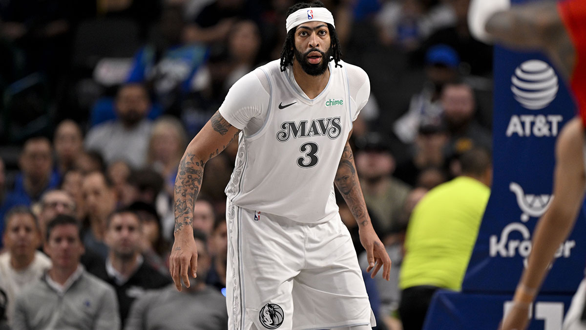 Mavericks insider provides important Anthony Davis injury update