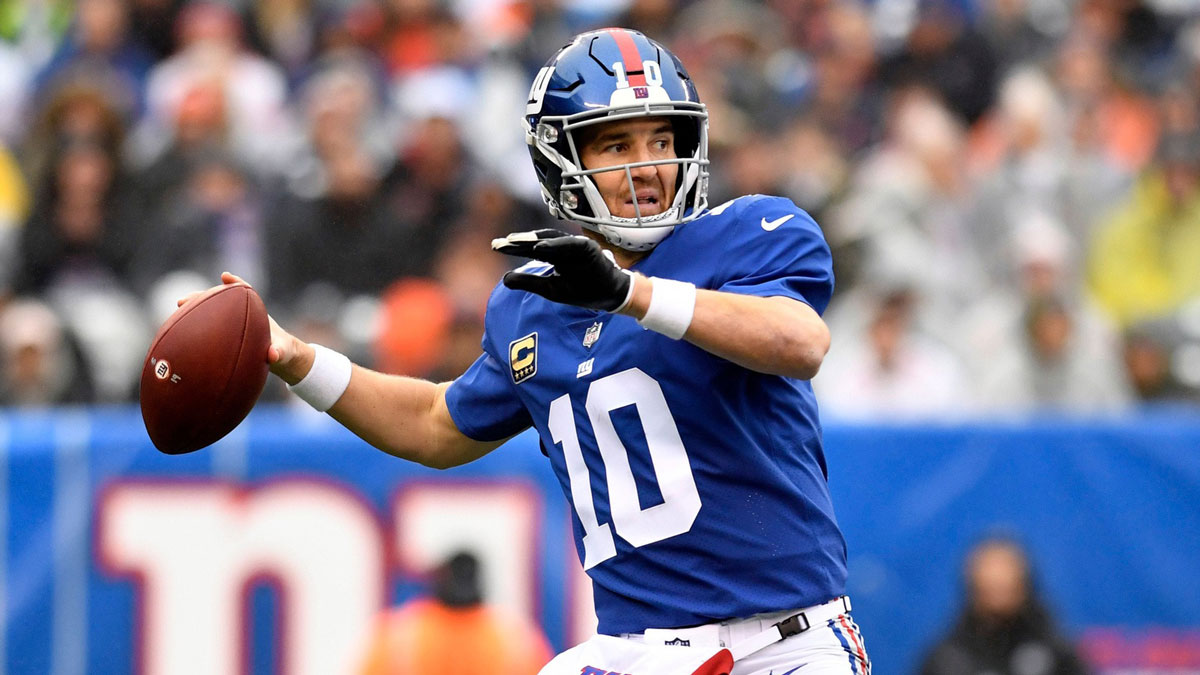 Deion Sanders rushes to Eli Manning's defense following Hall of Fame snub