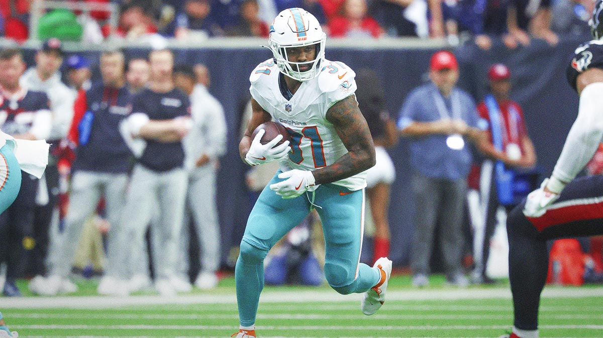 Dolphins release Raheem Mostert after tough 2024 campaign
