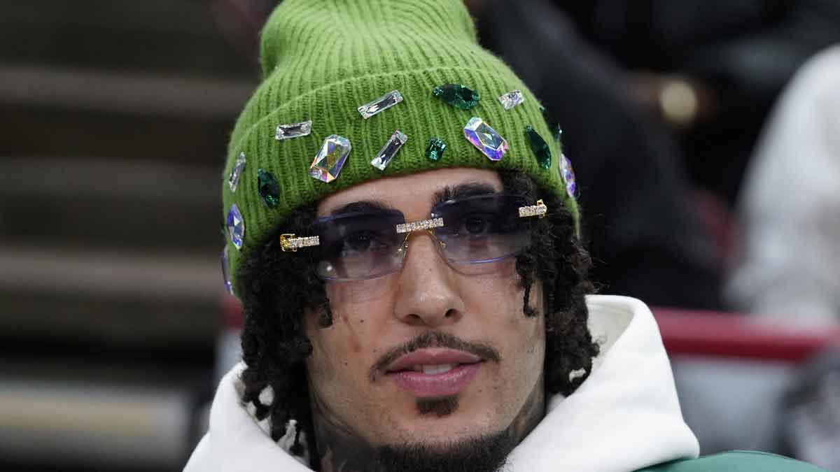 LiAngelo Ball seen leaving courthouse amid Nikki Mudarris drama