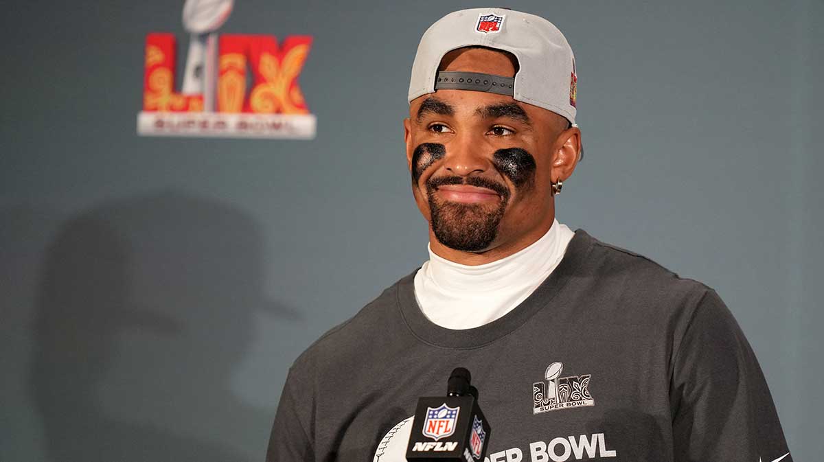 Eagles' Jalen Hurts joins Joe Namath, Bart Starr in Alabama football ...
