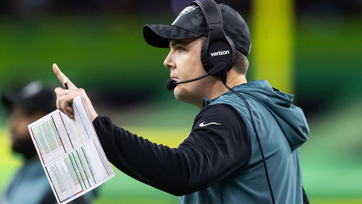 The time Saints HC Kellen Moore destroyed Derek Carr in college