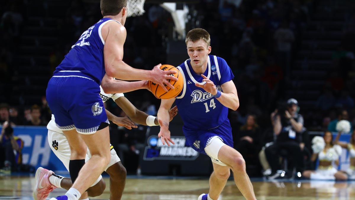 Drake basketball's Ben McCollum confidently states 'superpower' after ...