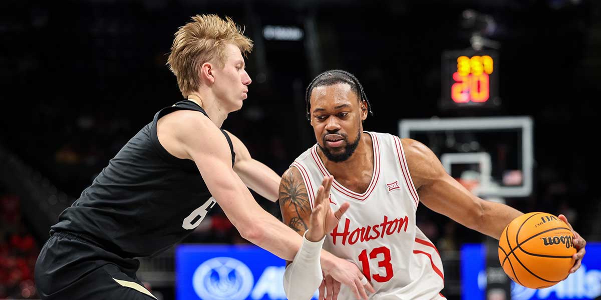 Houston basketball's J'Wan Roberts sounds off on ankle injury after win ...