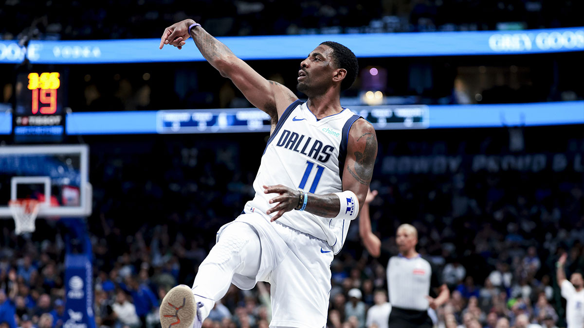 Mavericks' Kyrie Irving undergoes successful surgery on ACL tear
