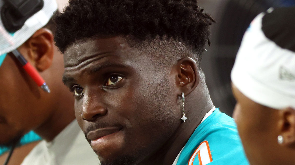 Tyreek Hill's wife files for divorce after alleged domestic dispute