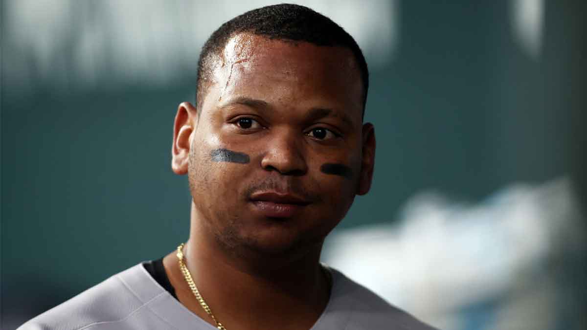 Red Sox's Alex Cora drops defiant take on Rafael Devers' historic ...