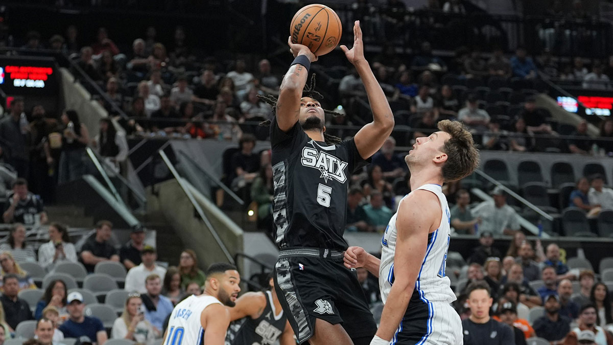 Stephon Castle joins Victor Wembanyama in exclusive club with second ...