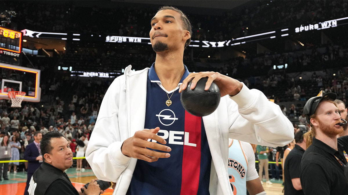 San Antonio Spurs News, Rumors, and Highlights | ClutchPoints