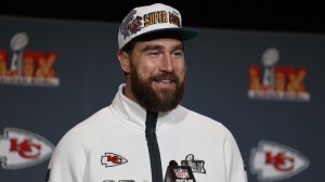 Chiefs news: Travis Kelce flaunts 25-pound body transformation