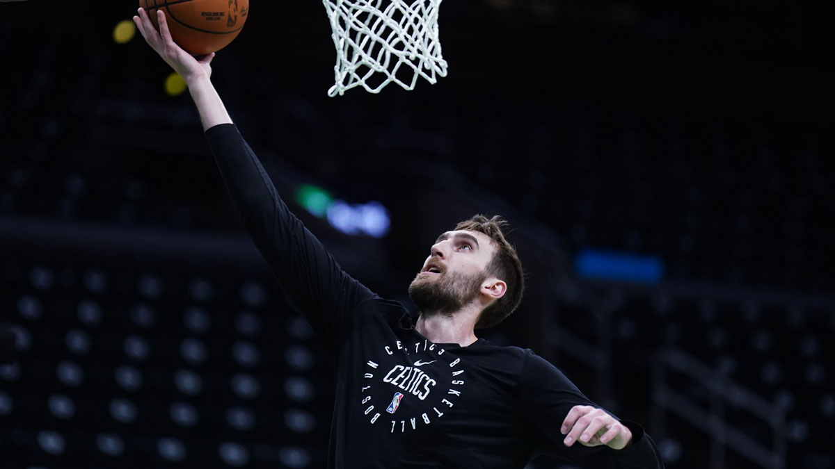 Grading Luke Kornet's $41 million Spurs contract