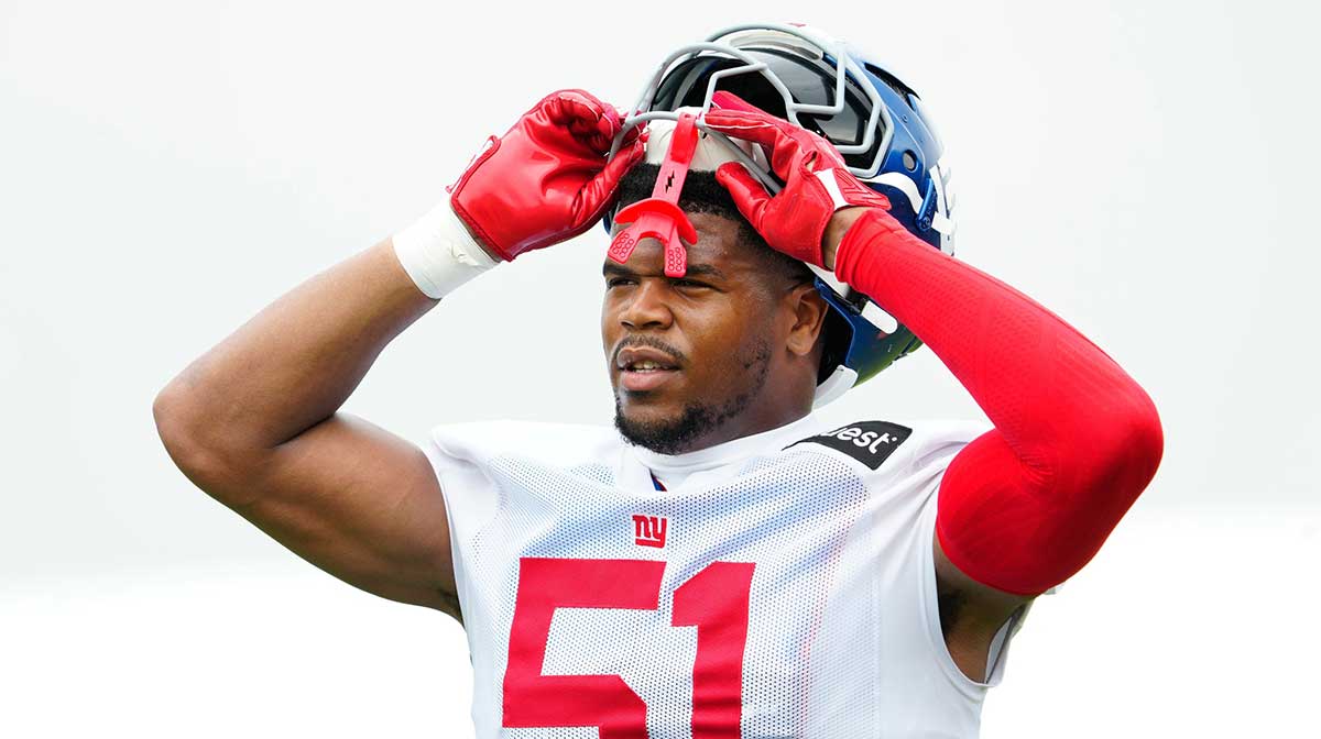 Giants news: Abdul Carter gets rookie treatment from Brian Burns
