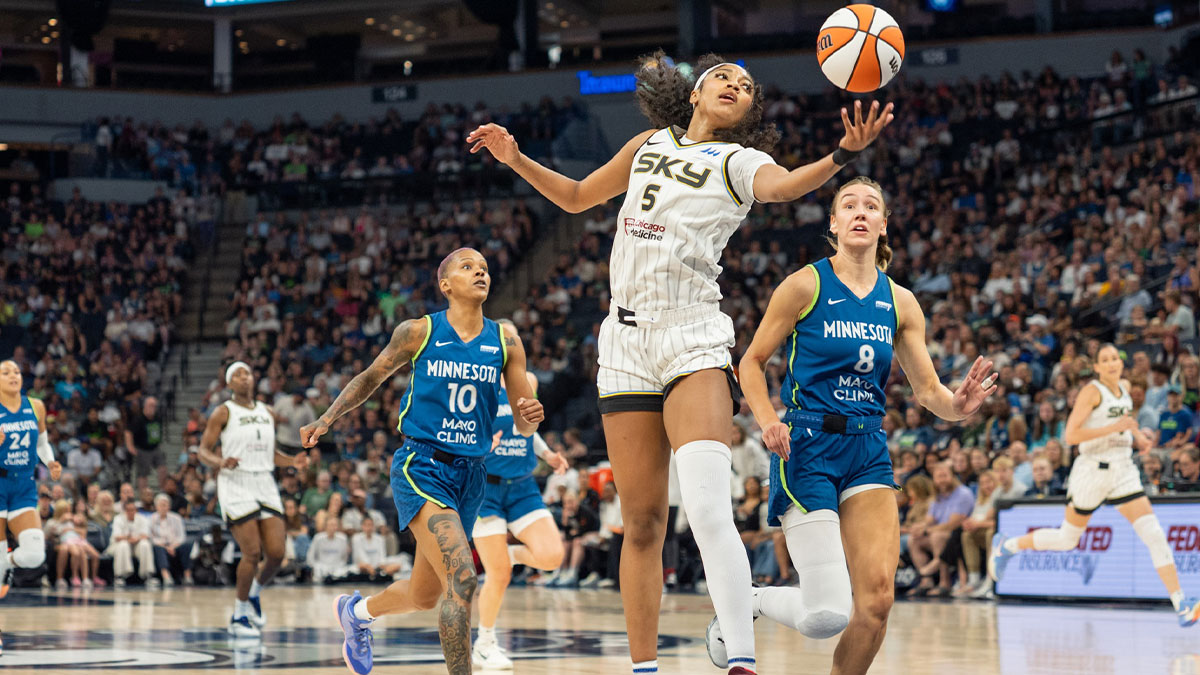 Sky news: Angel Reese resets WNBA record with breathtaking display vs. Lynx