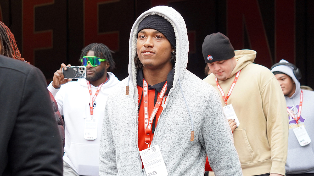 Texas football news: Longhorns beat out Georgia, Oregon for 5-star ...