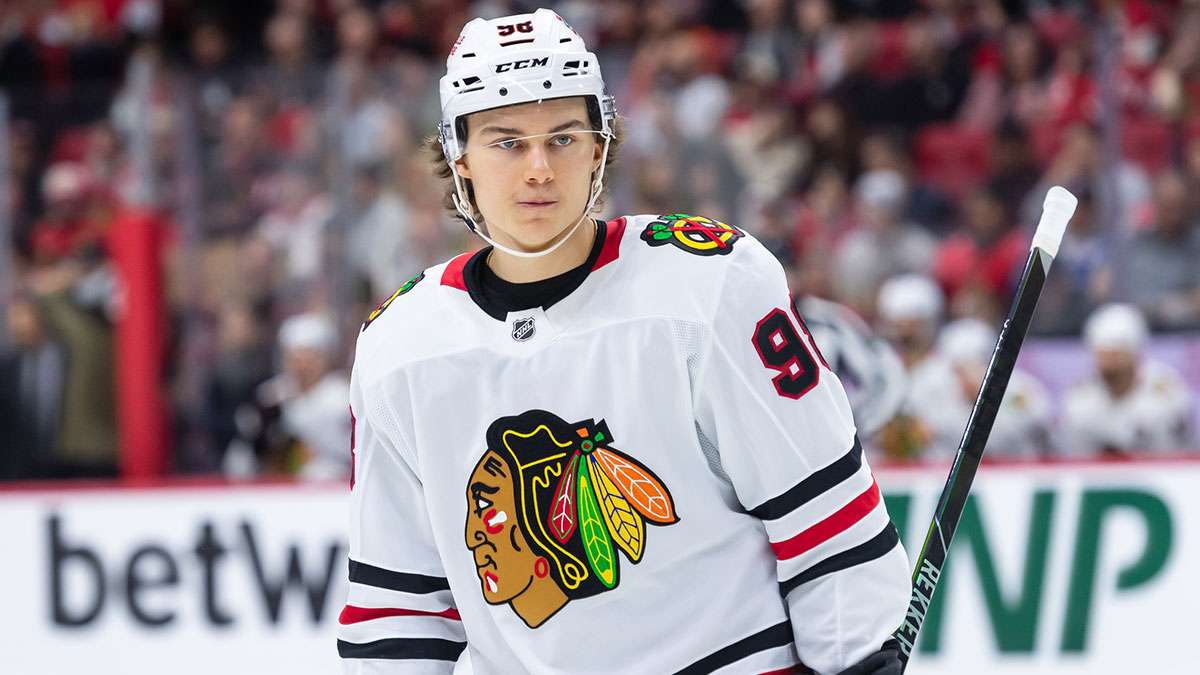 Chicago Blackhawks News, Rumors, and Highlights | ClutchPoints