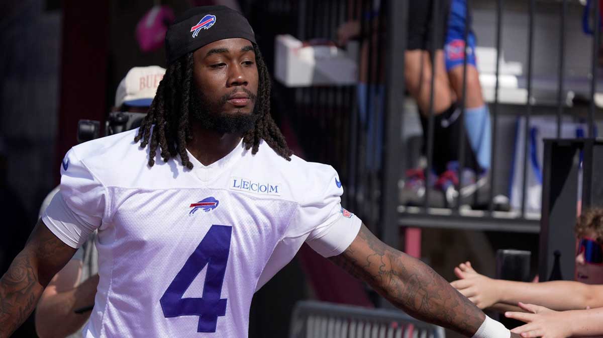 Bills news: James Cook stiff-arms media after return to practice