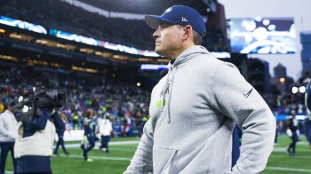 Seahawks news: Kenneth Walker, AJ Barner defend Sam Darnold after ...