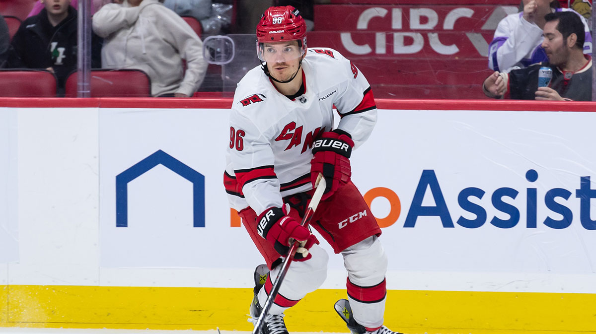 Jack Roslovic, Oilers grades for 1-year, $1.5 million contract