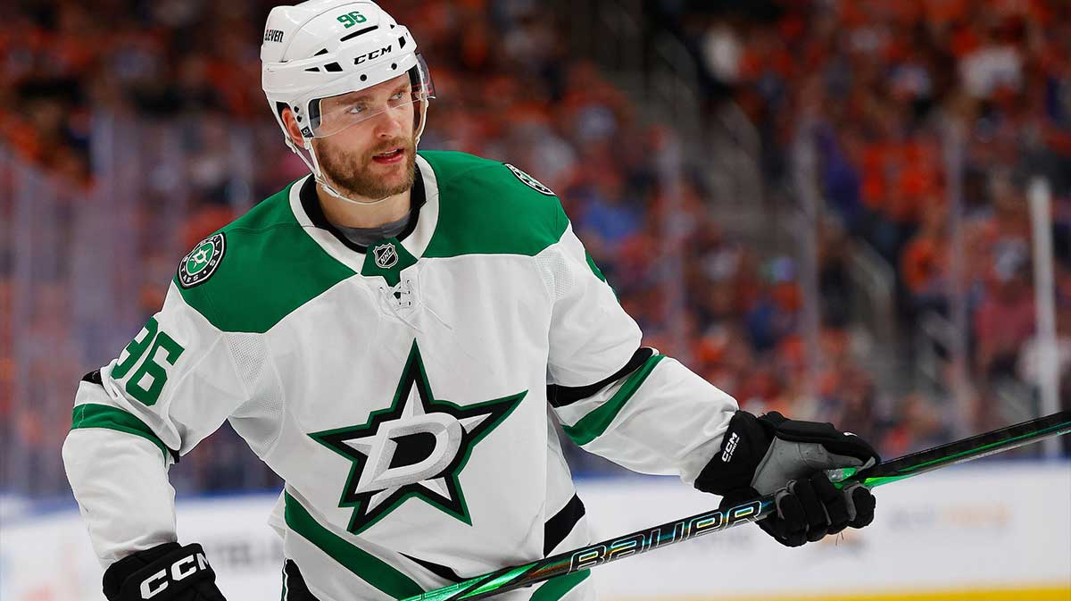 Stars issue Mikko Rantanen reminder after Micah Parsons trade