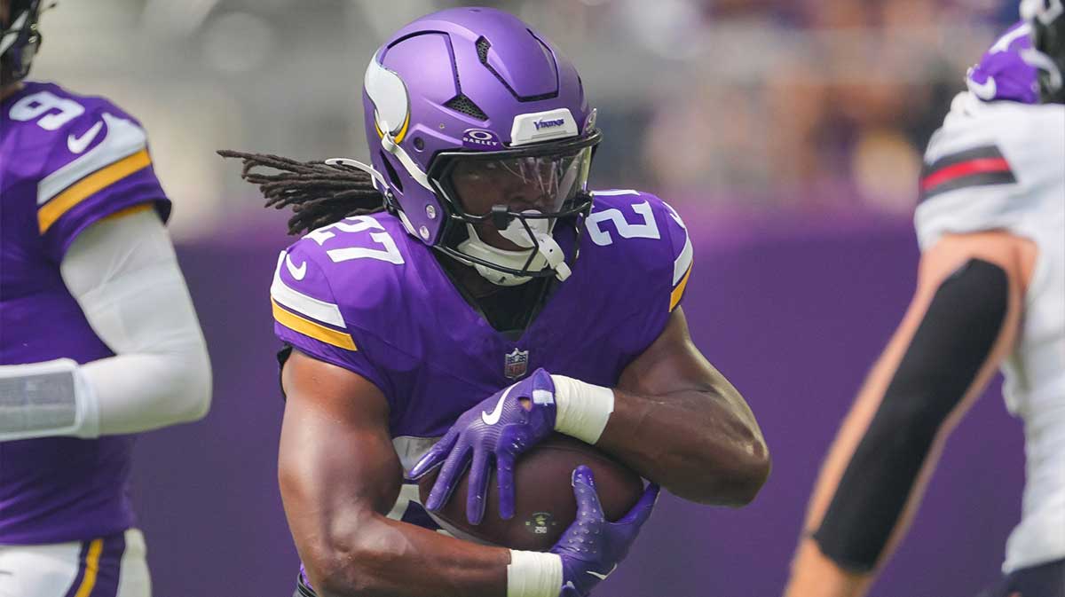 Vikings news: Jordan Mason considered 'longshot' for Lions clash with ...