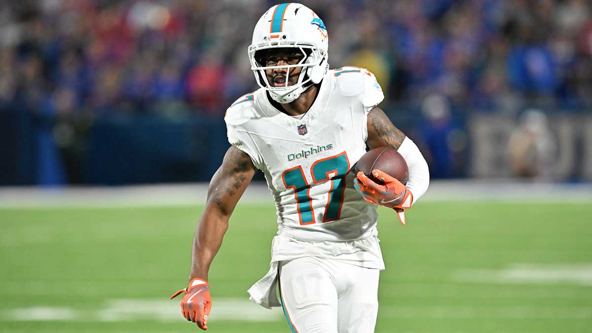 Giants' perfect Jaylen Waddle trade offer to Dolphins