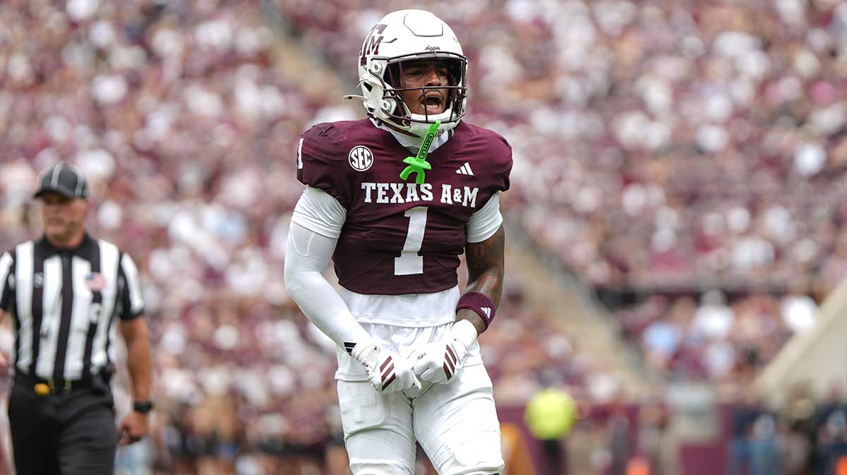 Texas A&M football news: Mike Elko believes scary injury 'galvanized ...