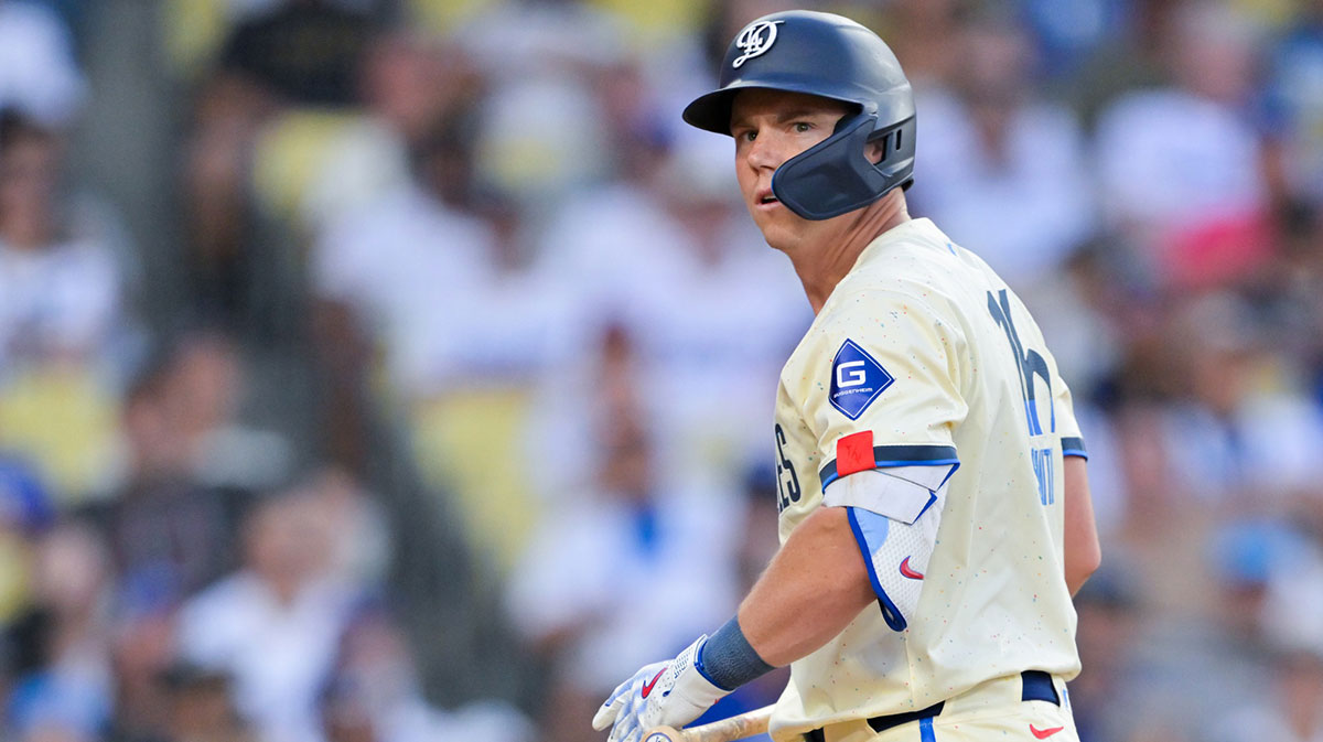 Dodgers news: Dave Roberts names starting catcher amid Will Smith's injury