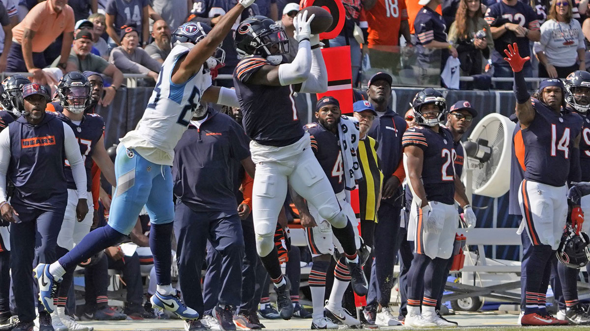 Bears news: Adam Schefter 'doubts' Jaylon Johnson, Kyler Gordon play vs ...