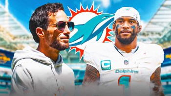 Dolphins' Mike McDaniel reveals Tyreek Hill surgery update after wrist injury