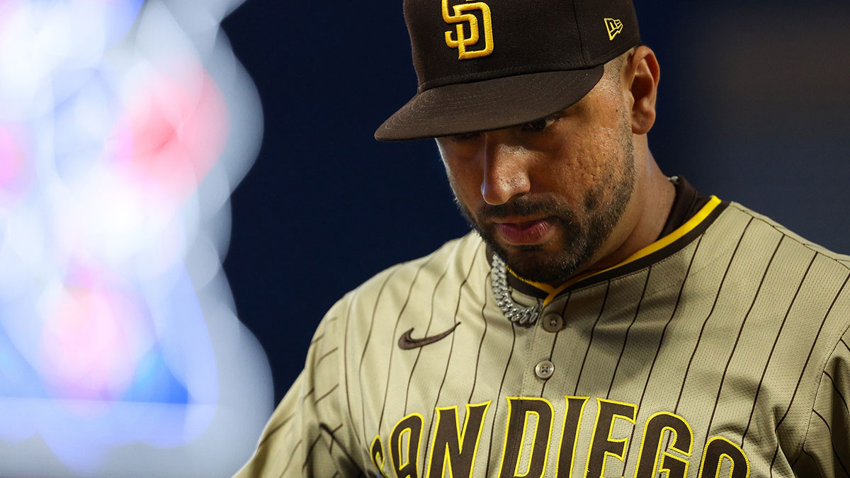 Padres news: San Diego recalls starting pitcher ahead of Rockies clash
