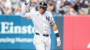 Yankees news: Aaron Boone, Devin Williams ejected vs. Astros