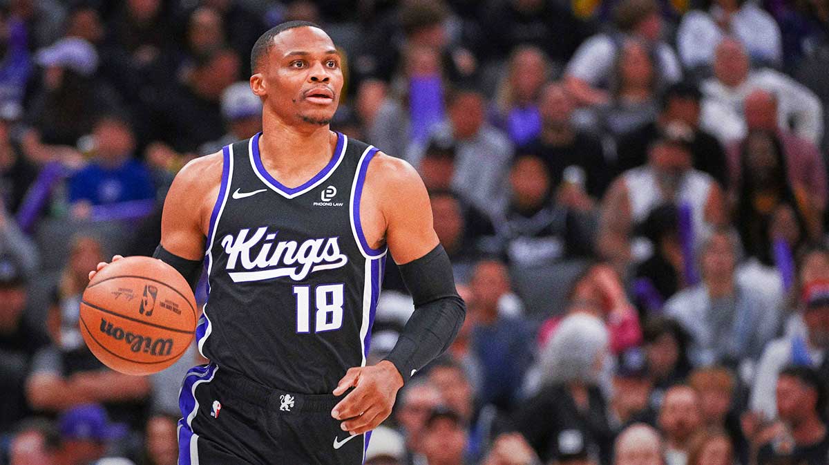 Watch Russell Westbrook Get All The Love From Thunder Fans In Return TO ...