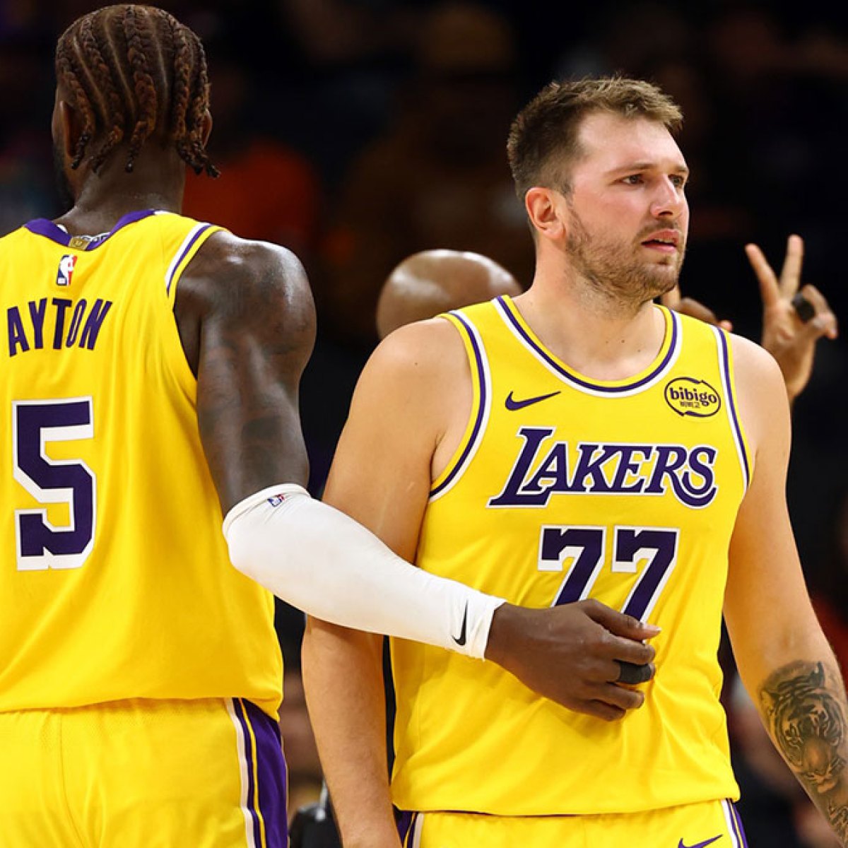 Steve Nash 質疑 Deandre Ayton 與 Luka Doncic 配合效果，湖人新賽季內線配合成隱憂 | No Look ...