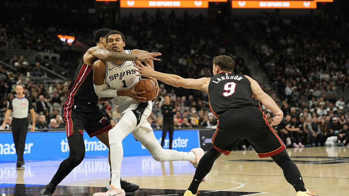 Spurs news: Victor Wembanyama's pregame full-court shot further proves ...
