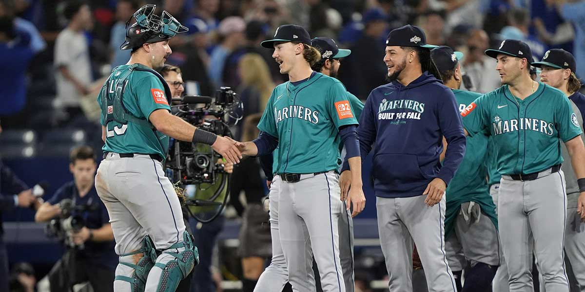 Mariners news: Bryce Miller pulls off rare MLB playoffs feat after ...