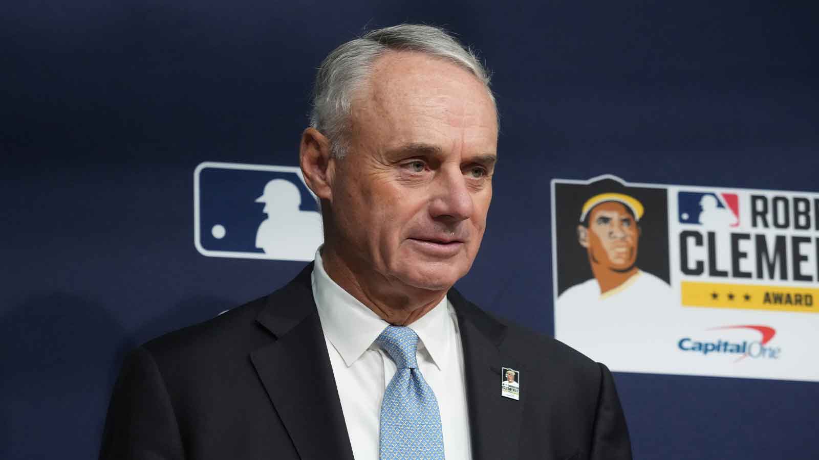 MLB news: New MLBPA executive director 'almost guarantees' lockout
