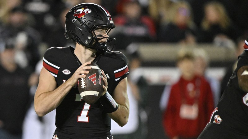 Louisville Cardinals Football News, Rumors, and Highlights | ClutchPoints