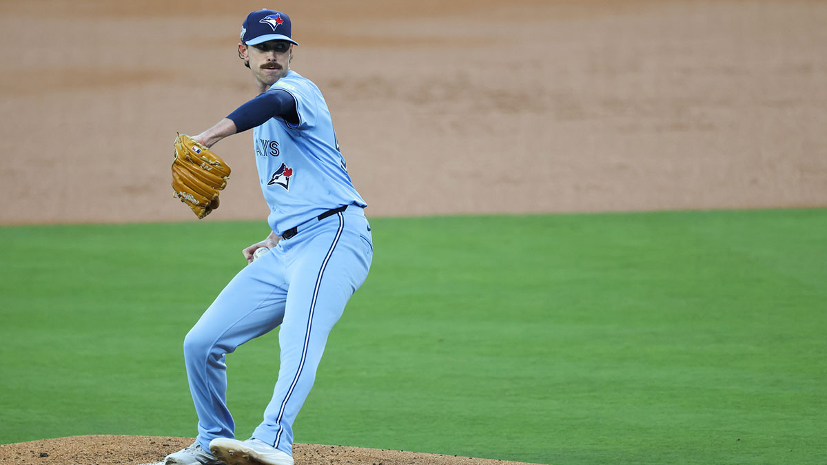 Blue Jays news: Ken Rosenthal surprised by Shane Bieber contract opt-in