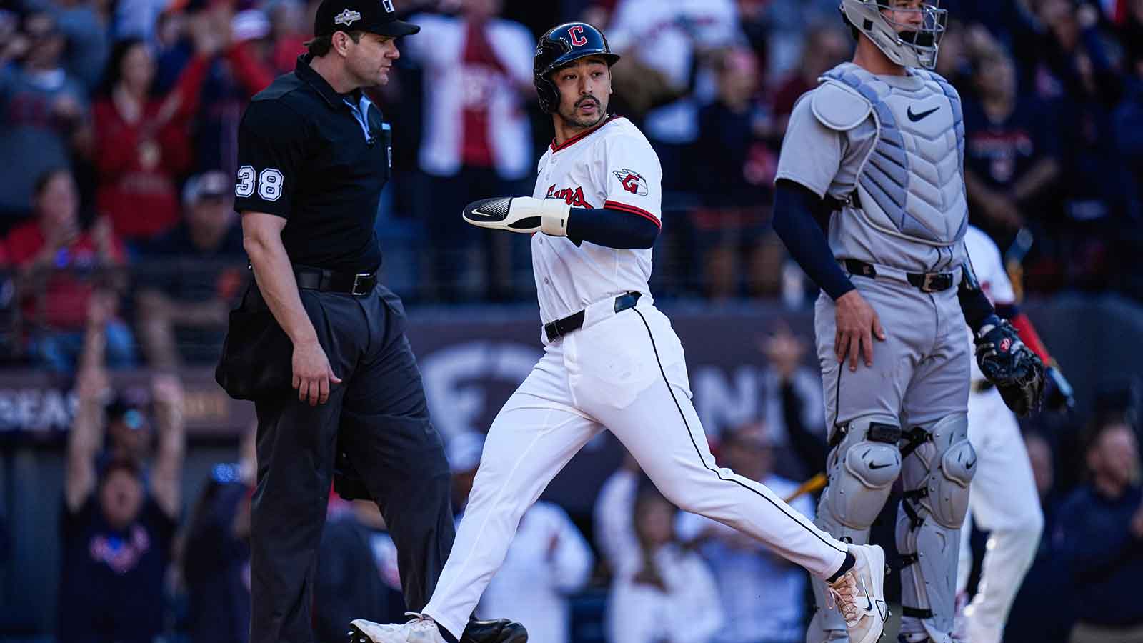 Astros' perfect trade offer for Guardians' Steven Kwan