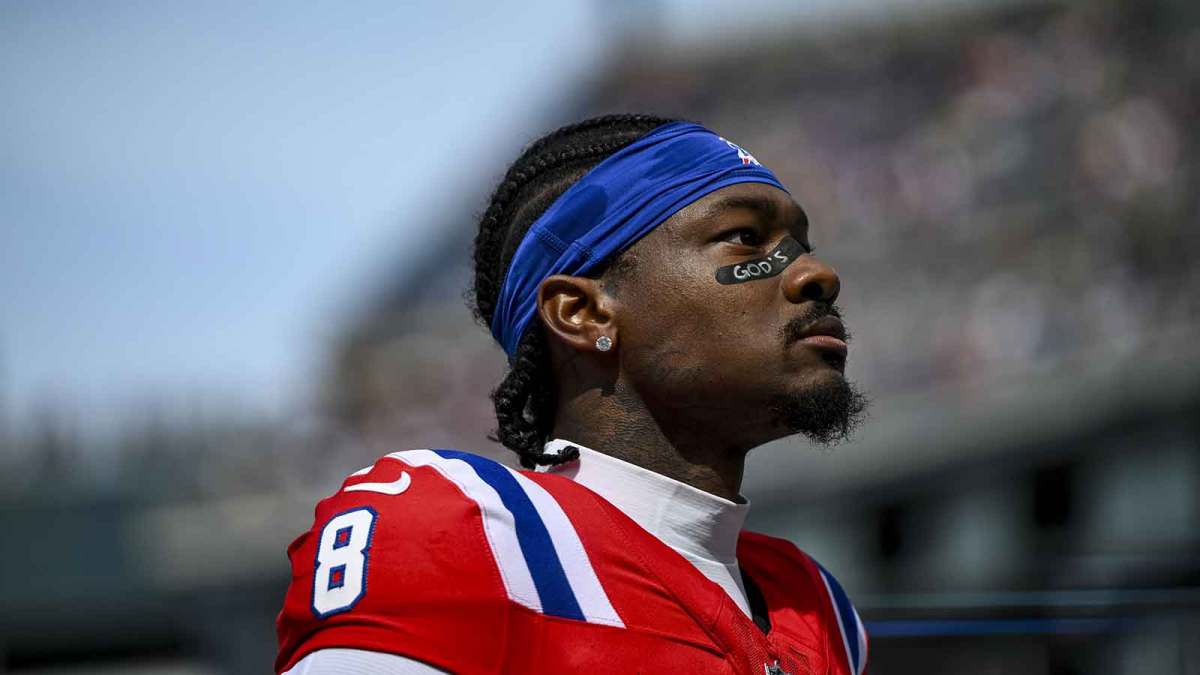 Stefon Diggs' chef claims NFL star 'slapped' and 'choked' her amid ...