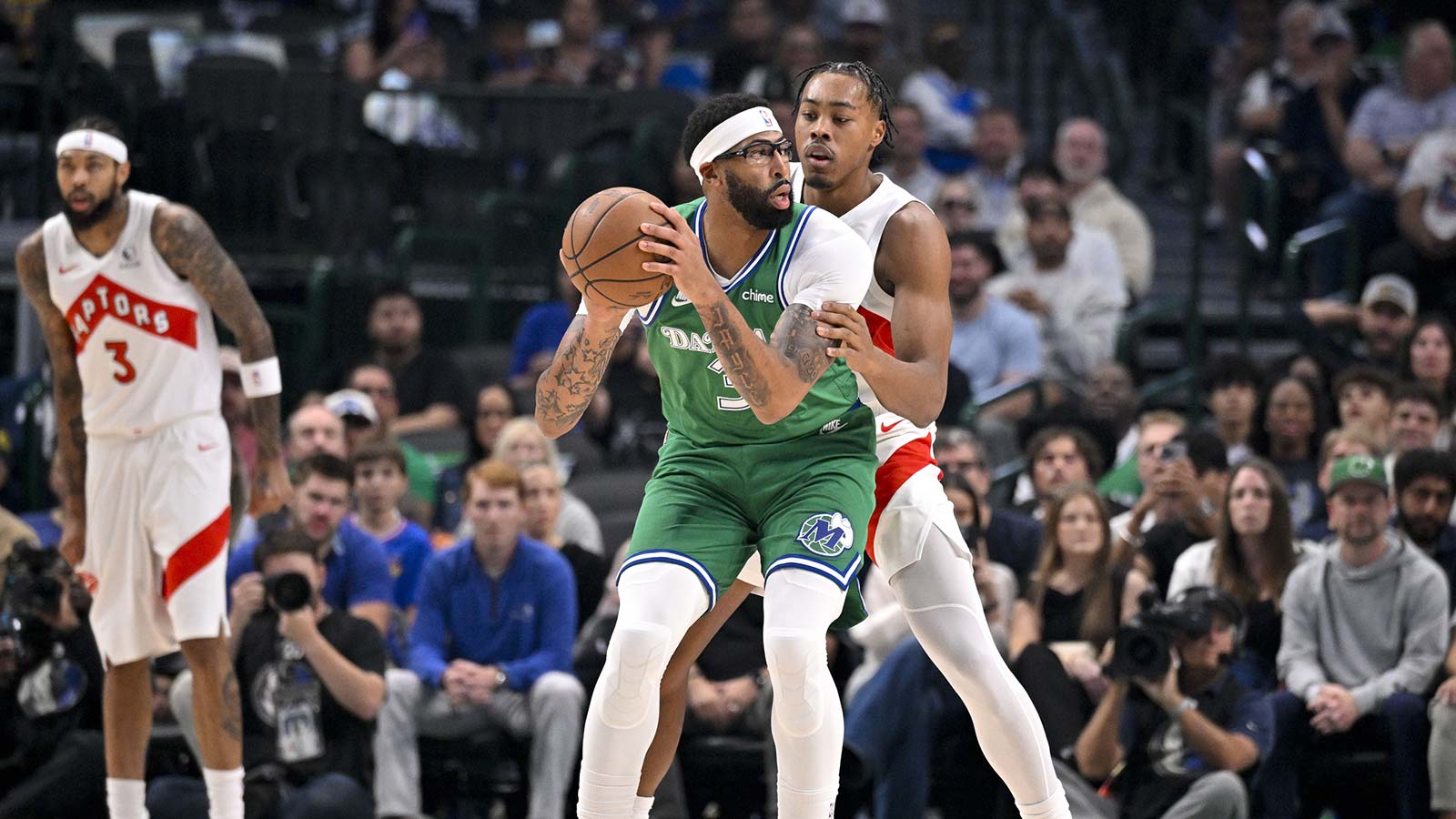 Bucks' bold plans, Anthony Davis headline latest NBA trade intel in ...