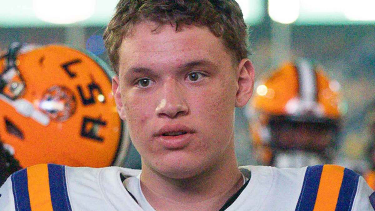 LSU football news: Freshman QB enters transfer portal after Lane Kiffin ...