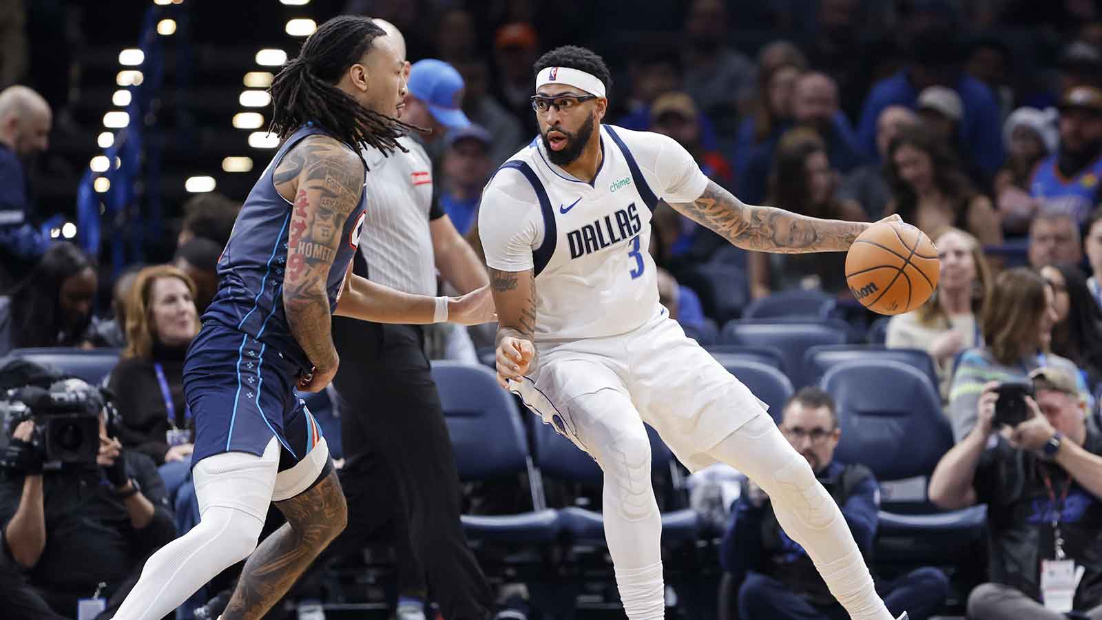 Mavericks news: Is Dallas too focused on getting Anthony Davis the ball ...