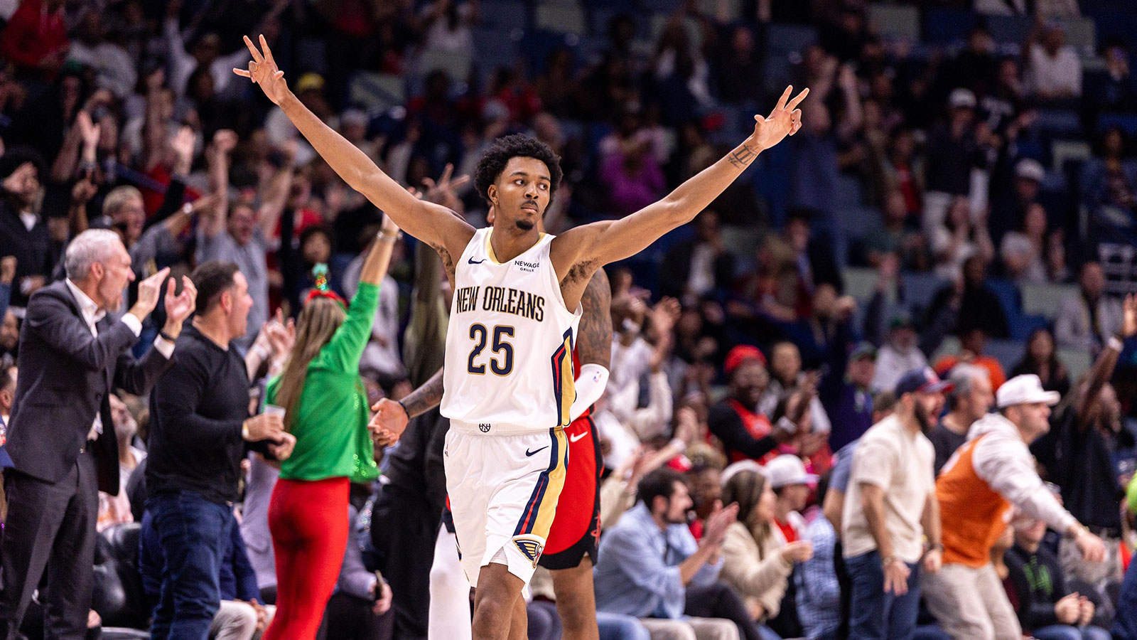 NBA trade intel I'm hearing on Bulls, Bucks, Cavs, more coming out of G ...