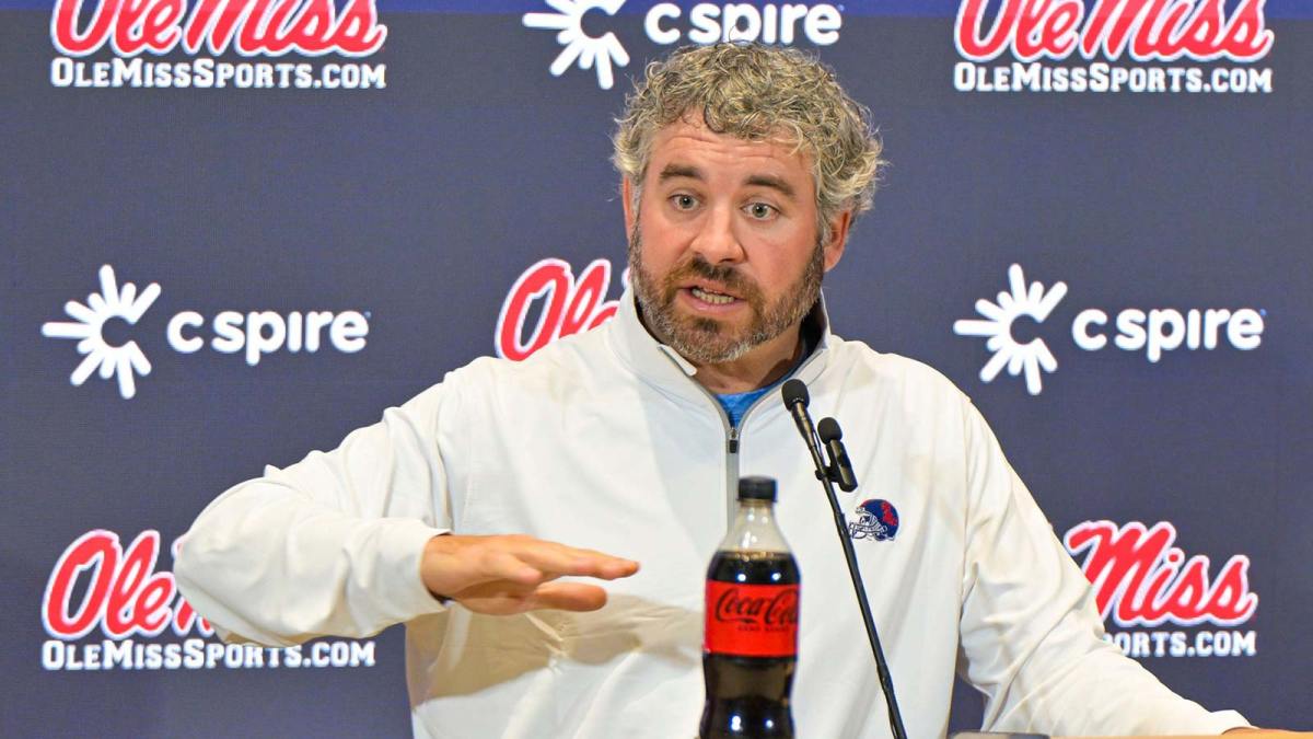 Ole Miss football news: Pete Golding CFP stat has fans clowning on Lane ...