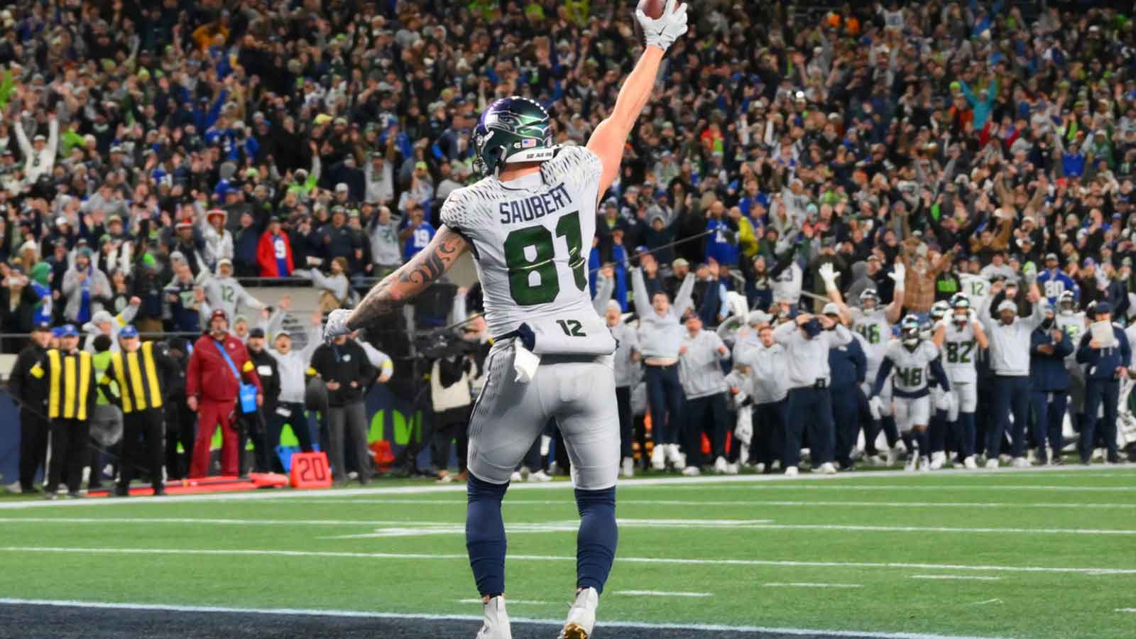 ClutchPoints' NFL Power Rankings, Week 17: Broncos, Lions lose as ...