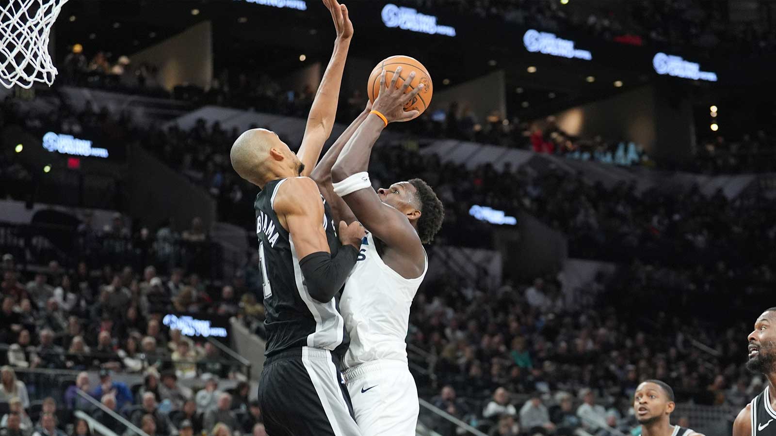 Timberwolves news: Anthony Edwards sets new career-high in loss to Spurs