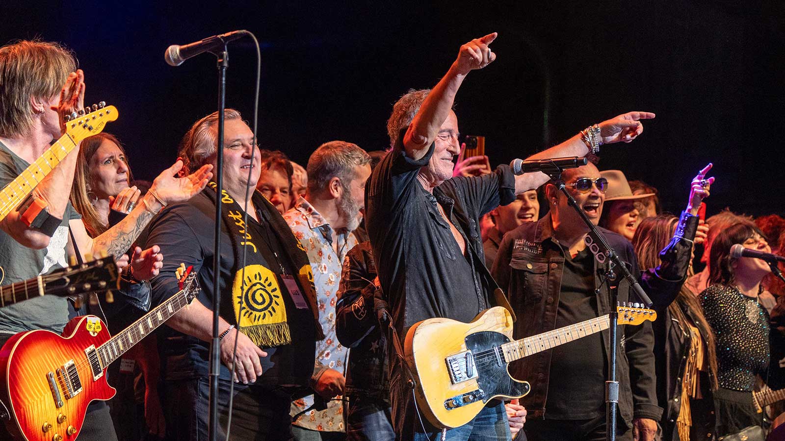 Bruce Springsteen's 2026 tour begins in Minneapolis: Here's all 27 ...