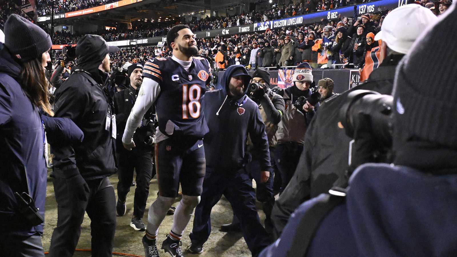 Bears news: Seth Rollins presents 'Iceman' Caleb Williams award at NFL ...